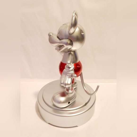 Disney | Toys | Dancing Mickey Mouse 9 Inch Dancing Toy Statue Disneys ...